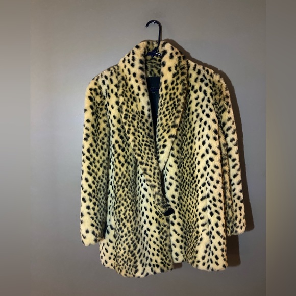 Style VI Ltd | Jackets & Coats | Like New Style Vi Ltd Made In Usa Faux ...